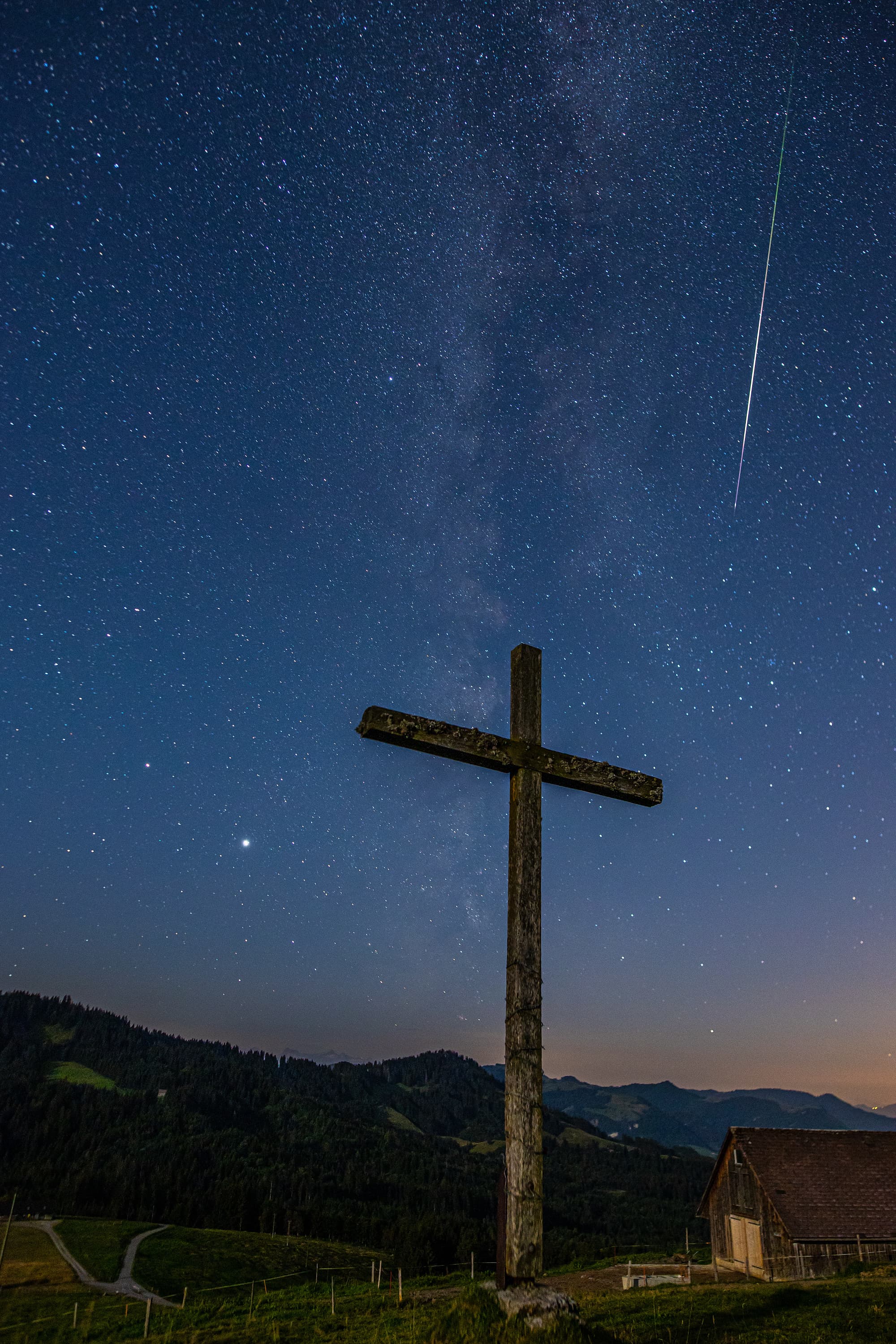 Perseide im Farbenspektrum - Spektrum der Wissenschaft