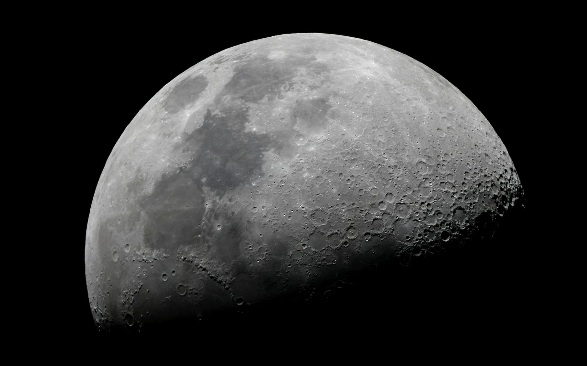 Halbmond - Spektrum der Wissenschaft