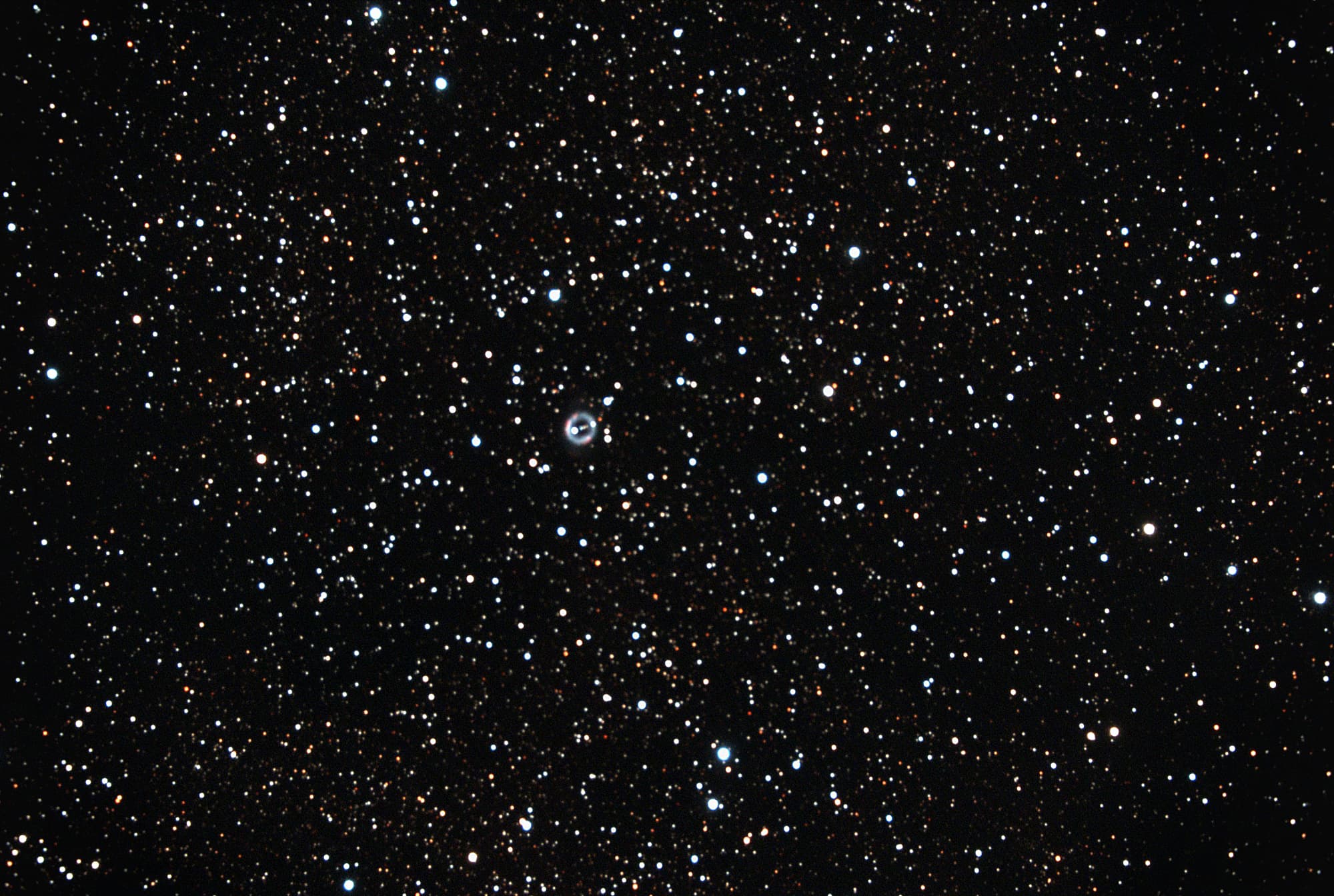 NGC 6337 im Sternbild Skorpion - Spektrum der Wissenschaft