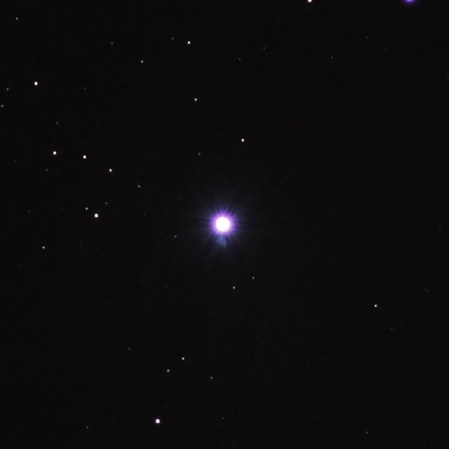 Merope (Plejaden) mit IC 349 - Spektrum der Wissenschaft