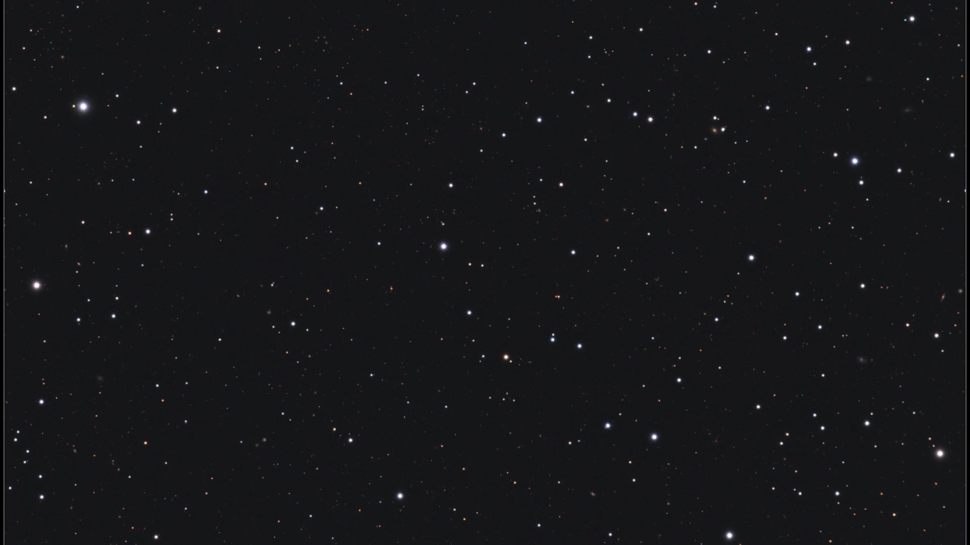 Messier 85, NGC 4394 & 4293 - Spektrum der Wissenschaft