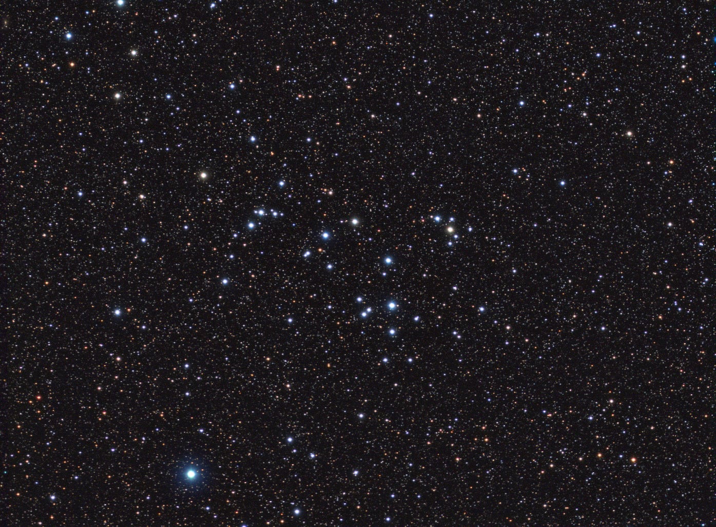 NGC 6633 - offener Sternhaufen im Sternbild Schlangenträger - Spektrum ...