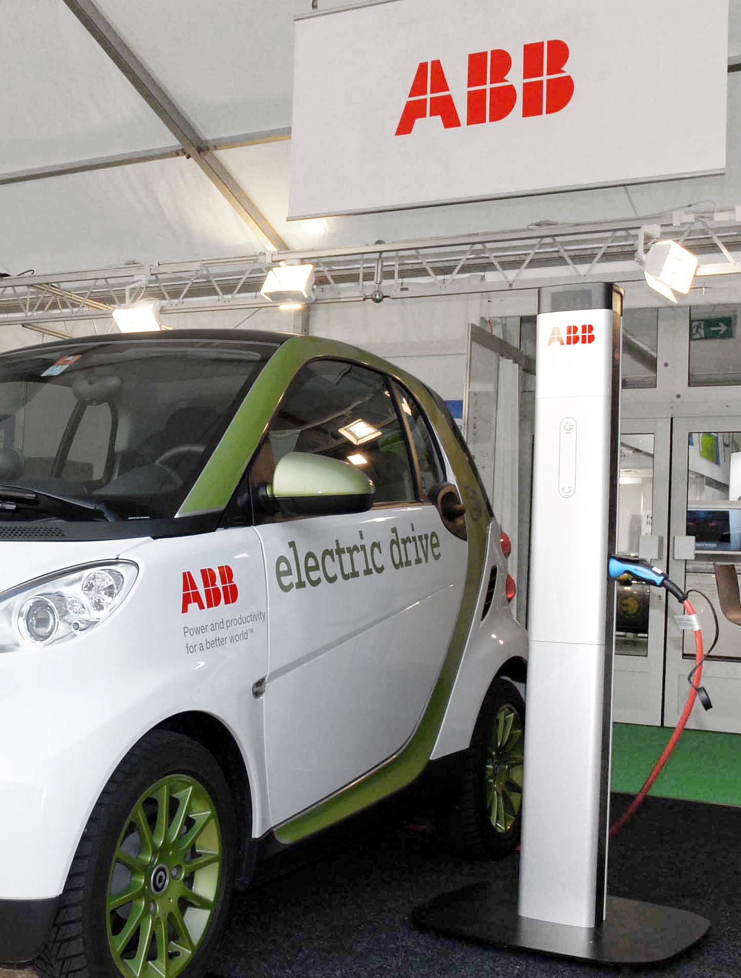 Akkus in Elektroautos: Wie das E mobil wird - Spektrum der Wissenschaft