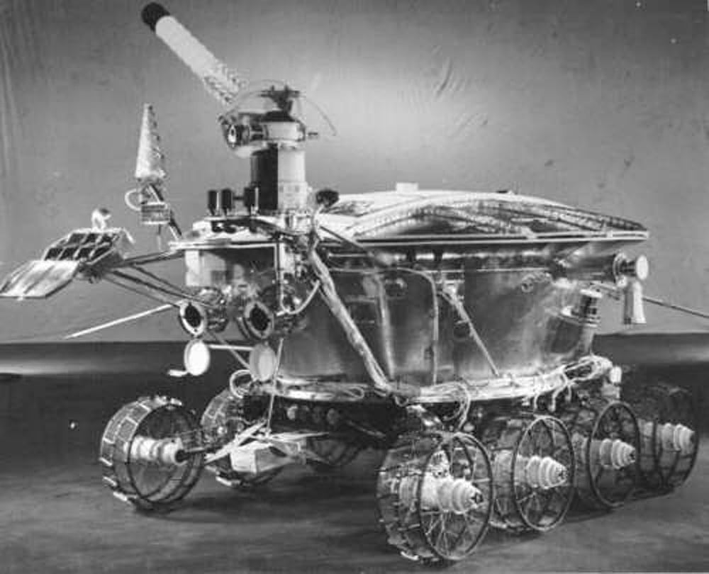 Raumfahrt-Archäologie: Finden Sie alte Raumsonden auf dem Mond ...